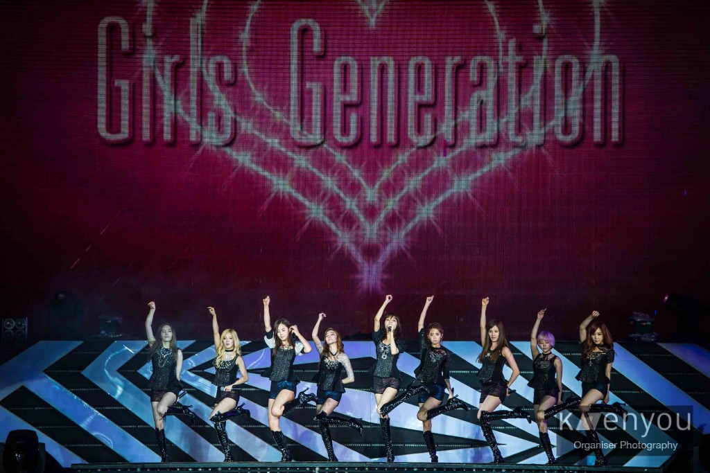 Girls’ Generation Performs at ‘SMTOWN Live World Tour III’ in Singapore